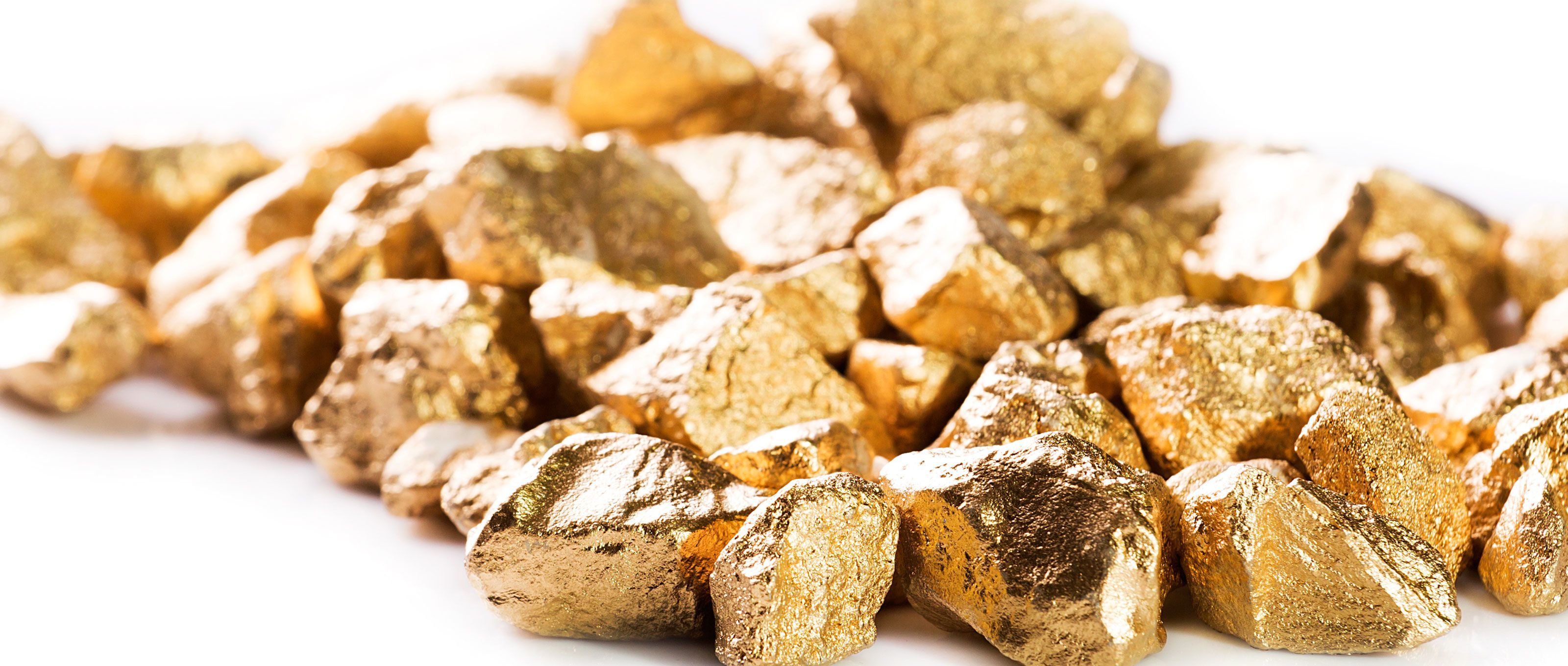 Metal Jewellery Guide | Discover Our Jewellery Metals | H.Samuel